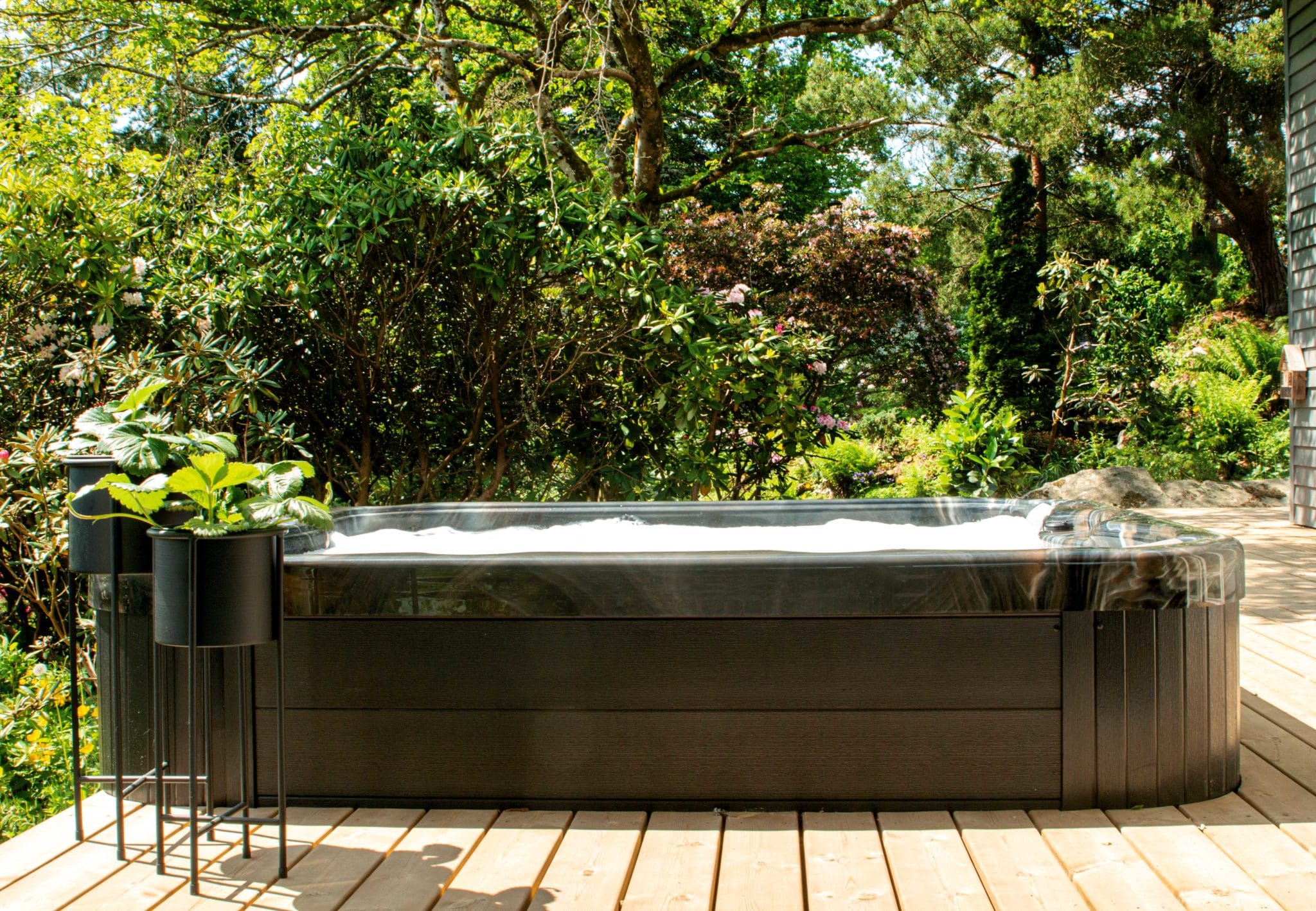 Spa luxe 3 places | Jacuzzi 2 places allongées | Spa Lessy